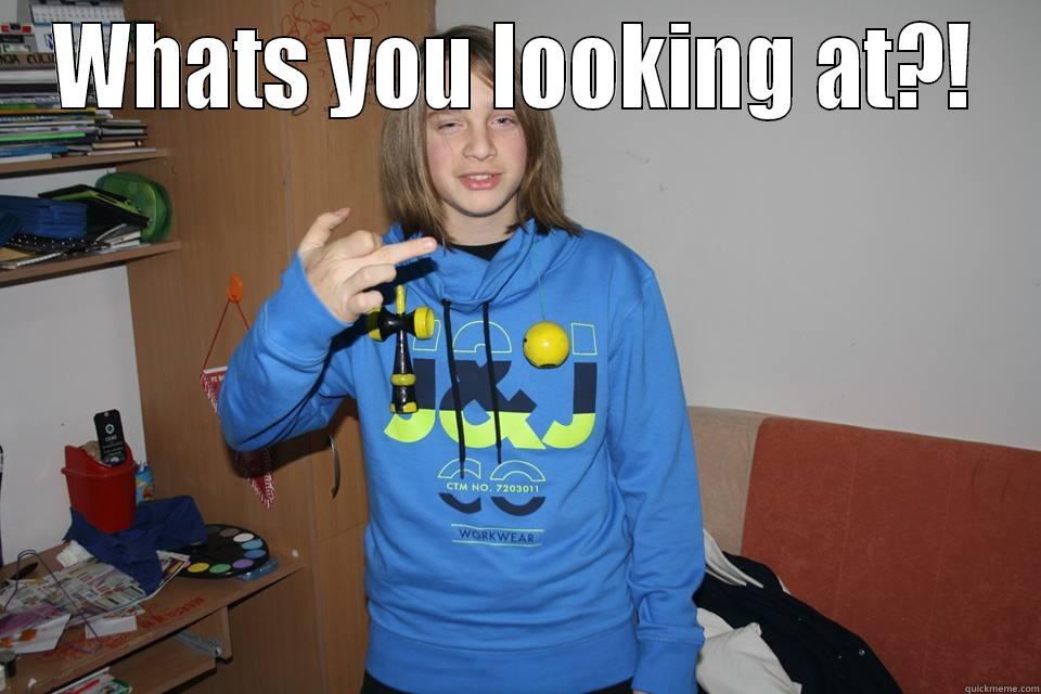 Dafuq are u looking at?! - quickmeme