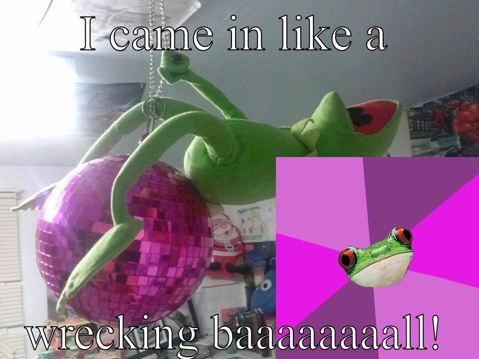 Miley Cyrus Kermit - quickmeme